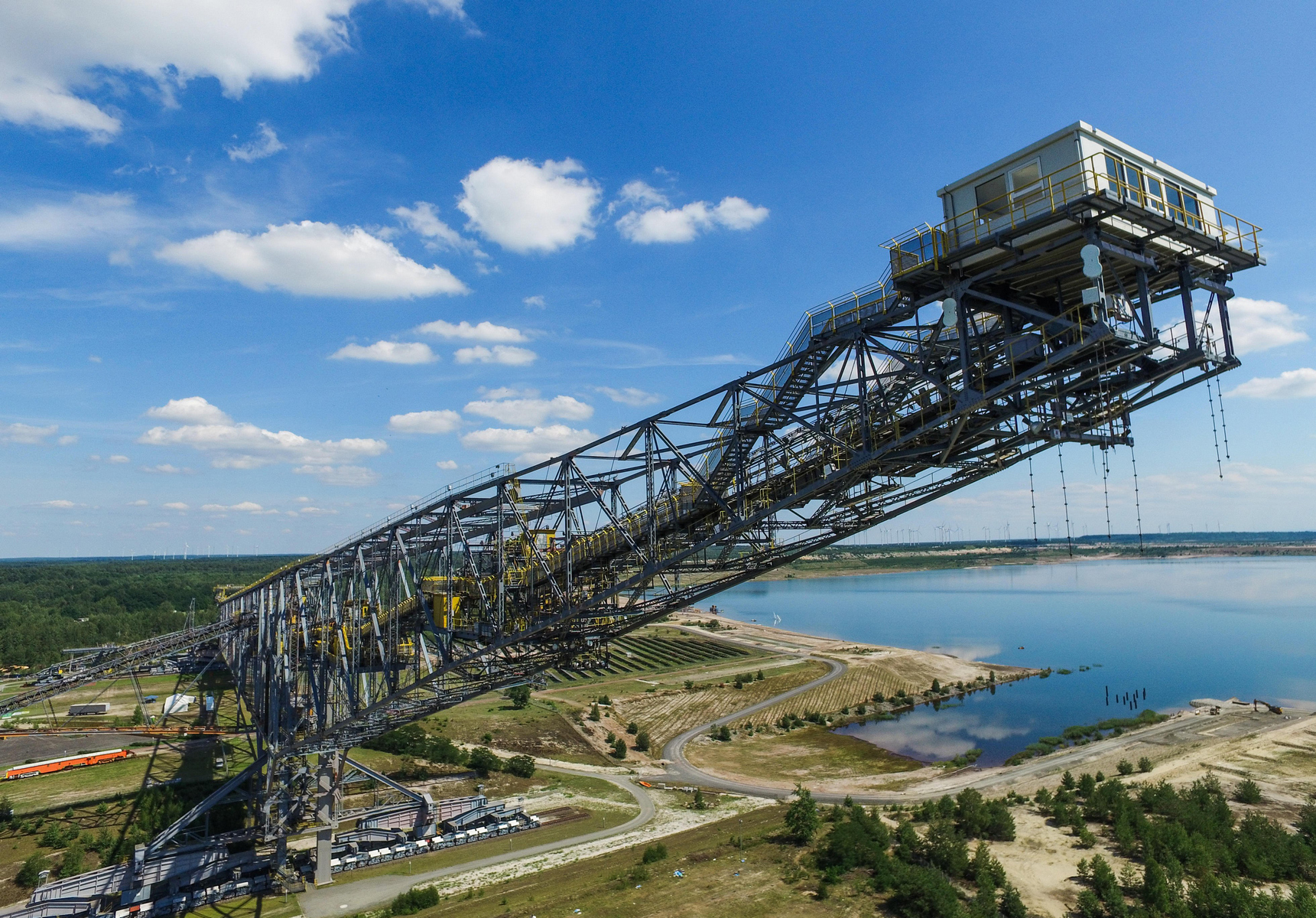 Krajinou lužických jezer: Německý kříženec Znojma a Ostravy | 100+1 ...