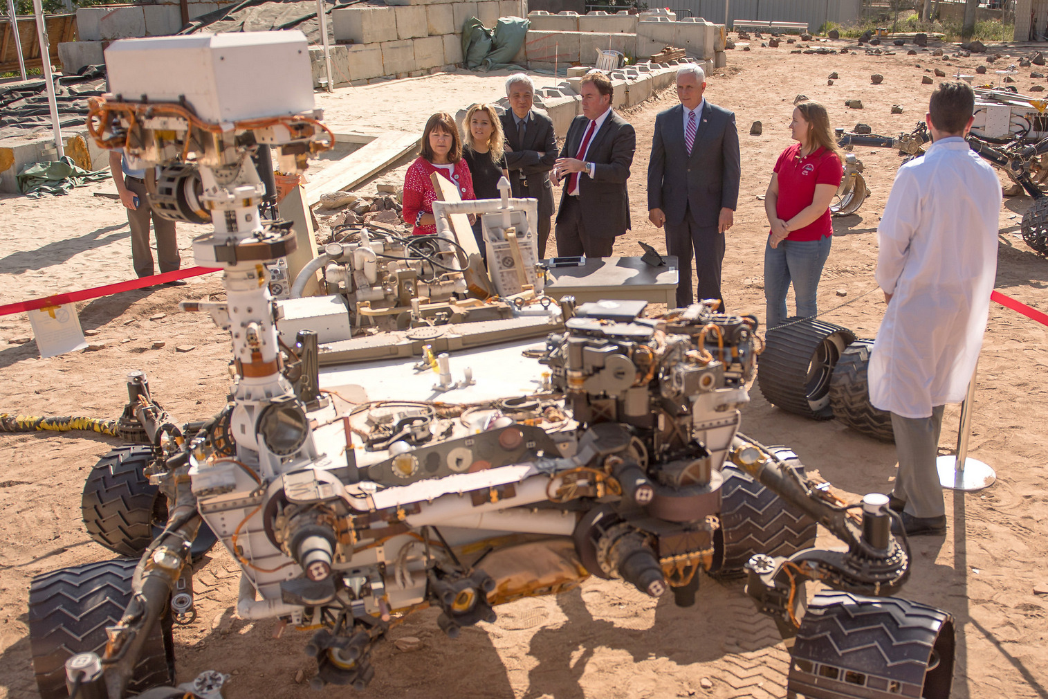 Rudá planeta dobyta: Minulost a budoucnost vesmírných misí na Mars ...