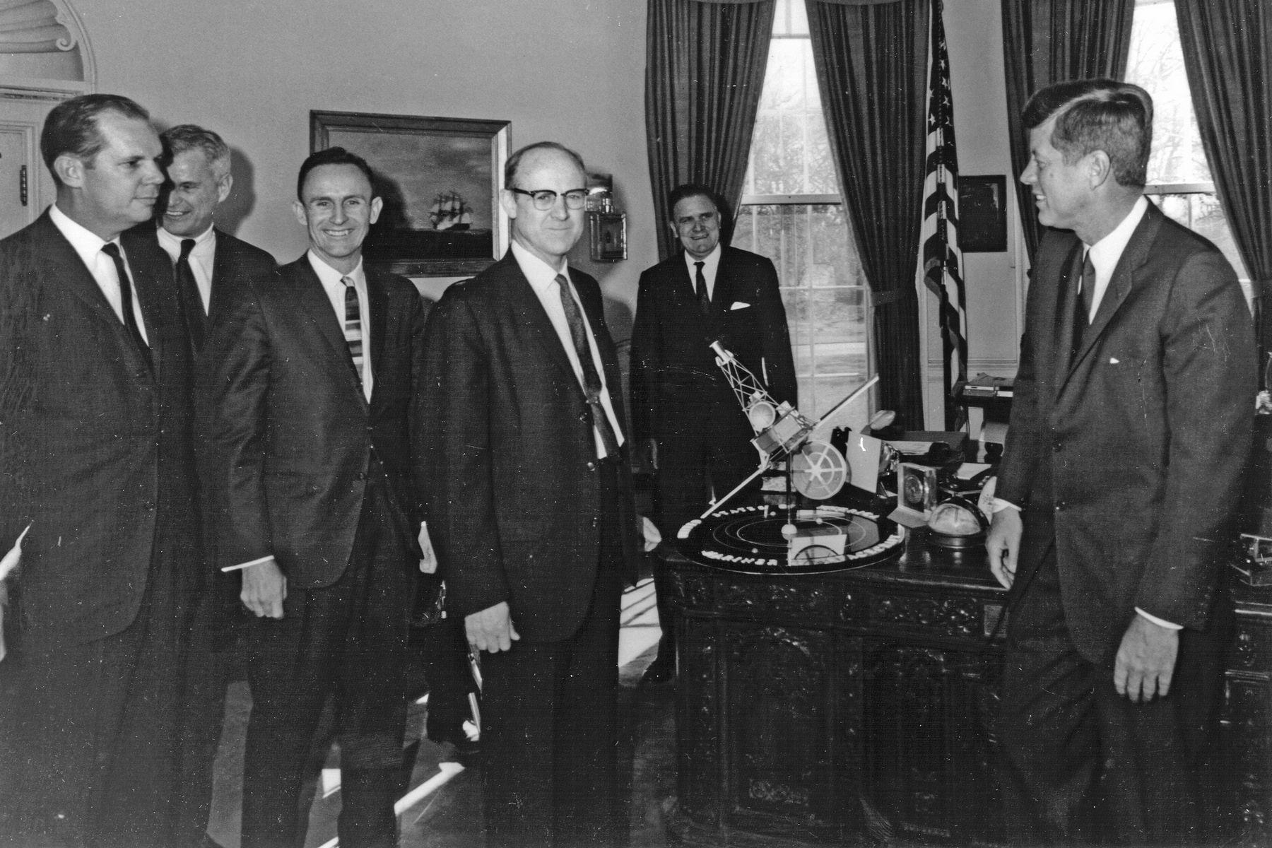 William Hayward Pickering: Ten, který zavedl Ameriku do vesmíru (2 ...