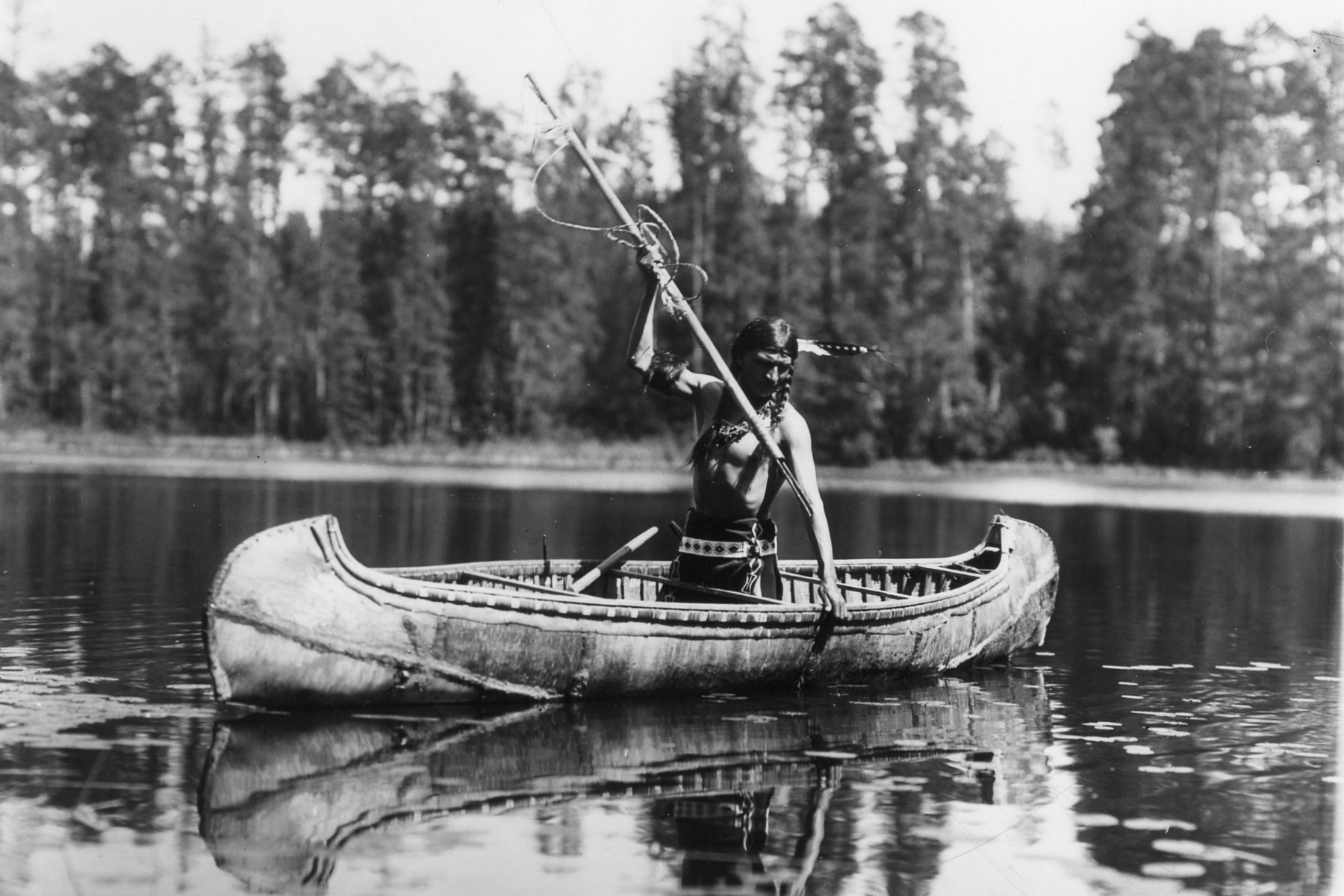 Kronika mizejícího lidu: Indiánské kmeny na fotografiích Rolanda W ...
