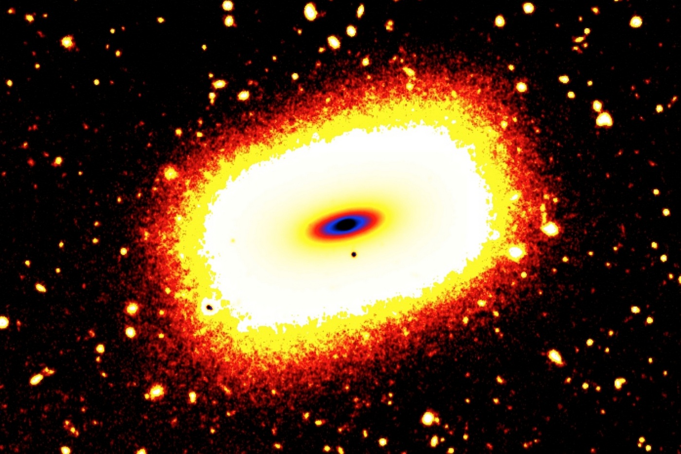 Může být galaxie i hranatá? | 100+1 zahraniční zajímavost