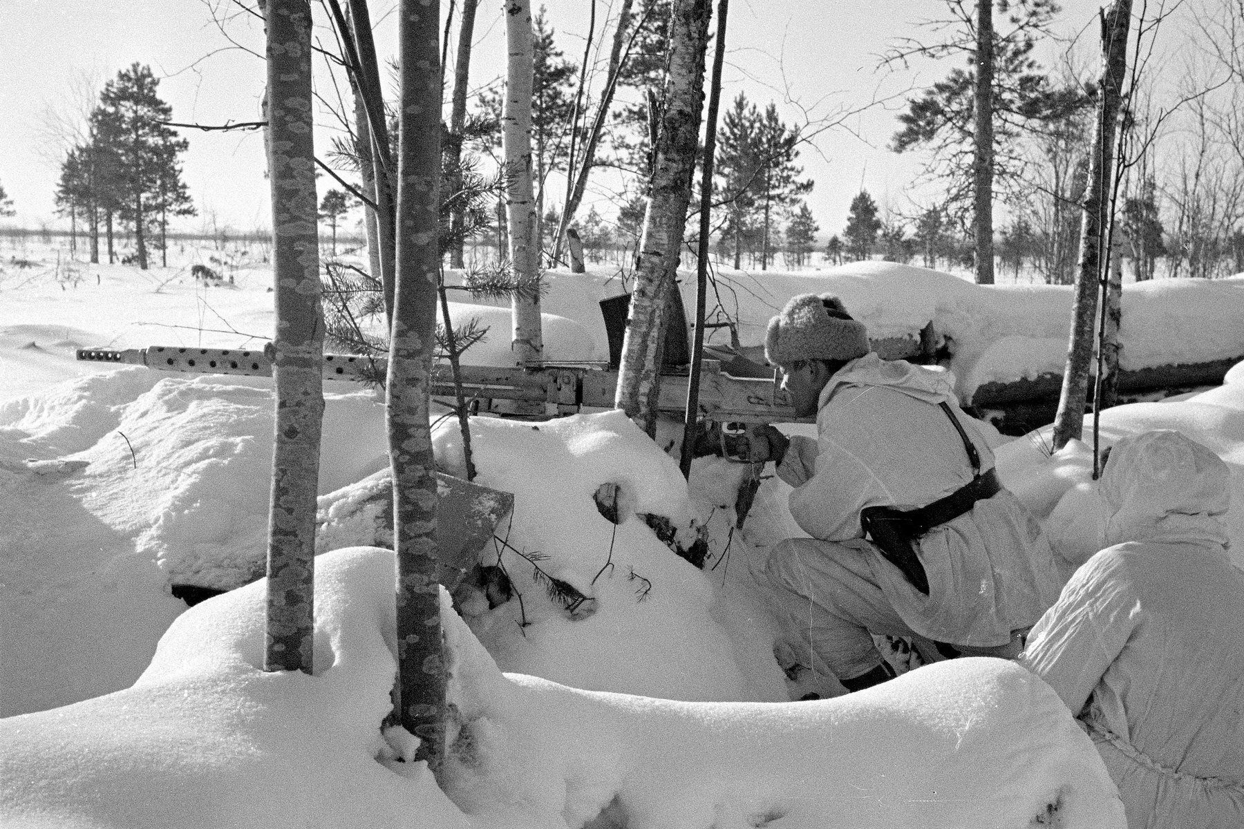 Finská protitanková puška Lahti L-39: Sloní dělo, které hlídalo i ...