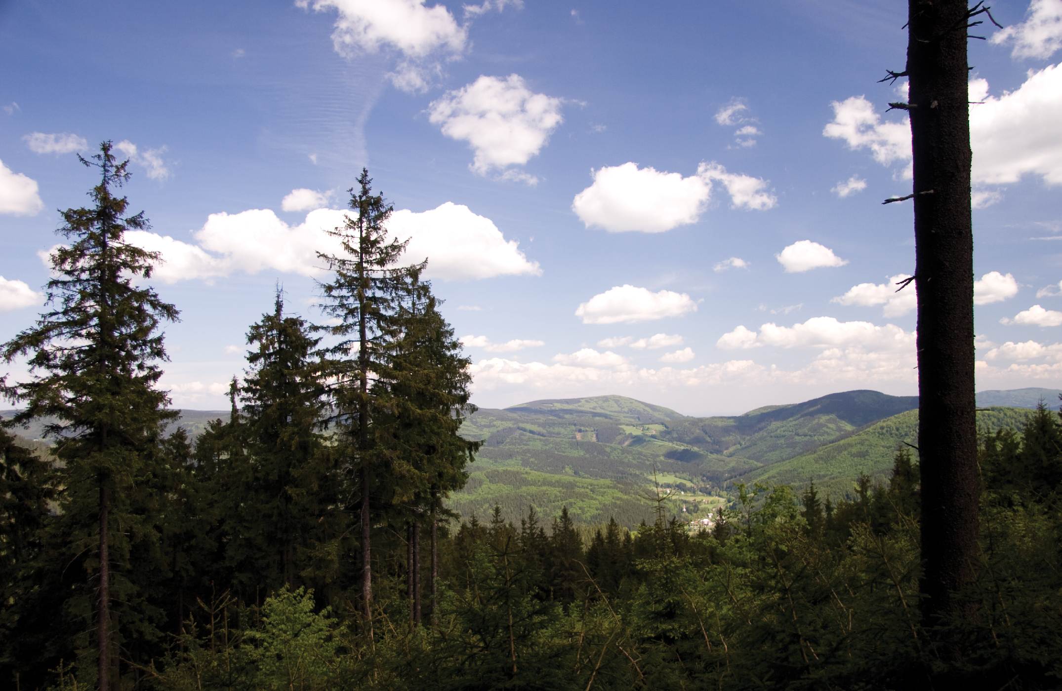 Poklady moravskoslezského pohoří: Beskydy, pohoří bez hranic | 100+1 ...