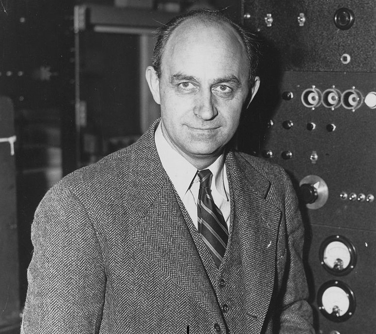 Enrico Fermi: Muž, který spustil první řízené štěpení jádra | 100+1 ...