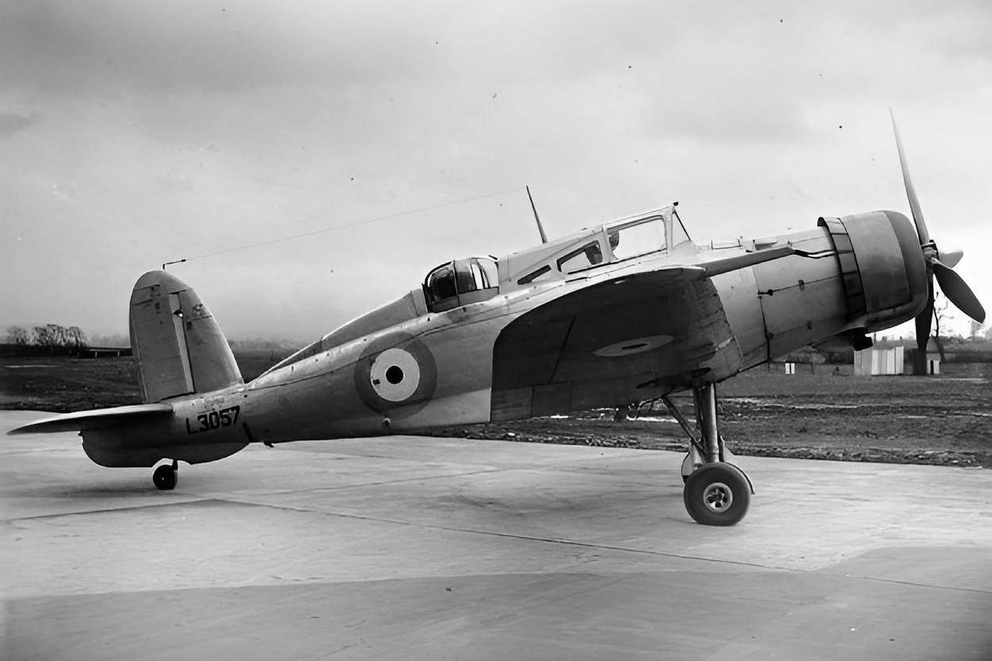 Plovákový Blackburn Roc: Vskutku nepovedený britský stroj | 100+1 ...