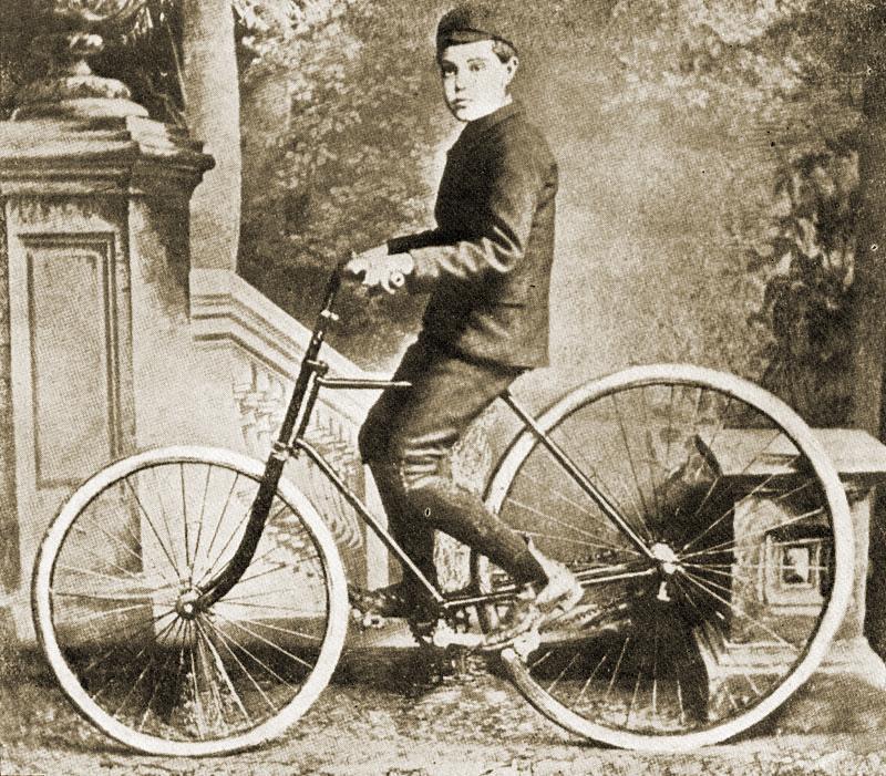Stále dokonalejší jízda: Jízdní kolo slaví již 200 let své existence ...