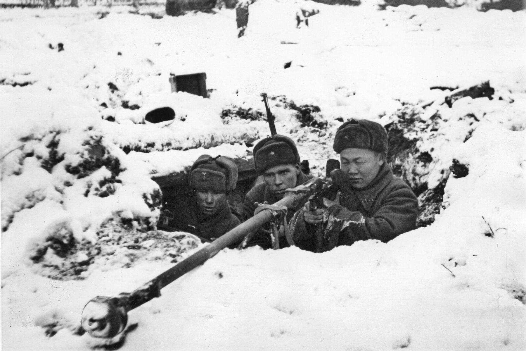 Pušky proti tankům: Sovětské protitankové pušky PTRD-41 a PTRS-41 | 100 ...