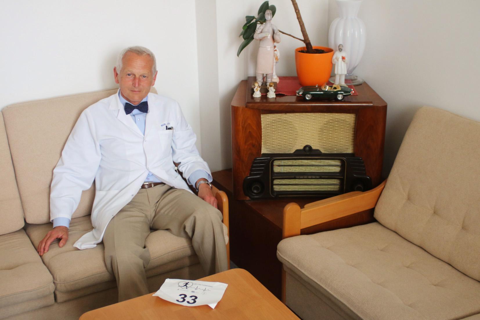 Významný český kardiochirurg Jan Pirk oslavil 70. narozeniny | 100+1 ...