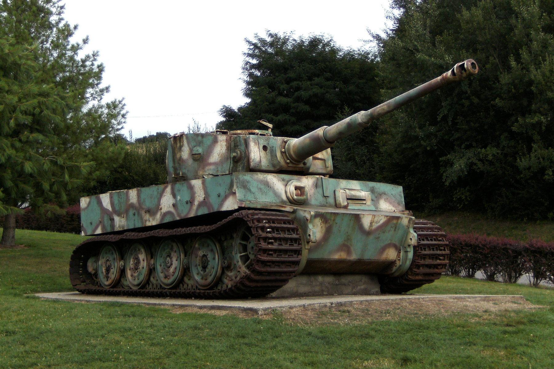 Zimní zápas ocelových šelem (2): Duel M18 Hellcat vs. PzKpfw VI Tiger ...