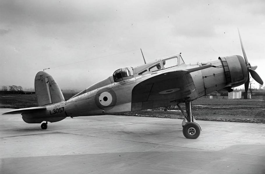 Plovákový Blackburn Roc: Vskutku nepovedený britský stroj | 100+1 ...