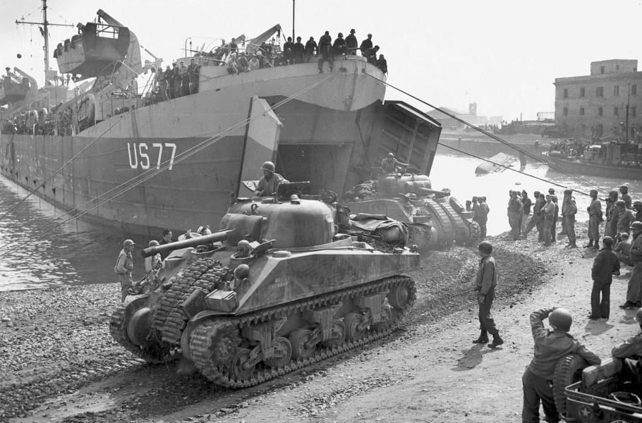 Další krok do Evropy: Překvapivé spojenecké vylodění u italského Anzia ...