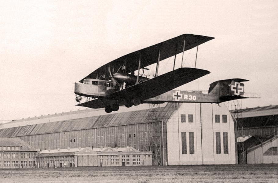 Zeppelin-Staaken R.VI: Úsvit strategických bombardérů | 100+1 ...
