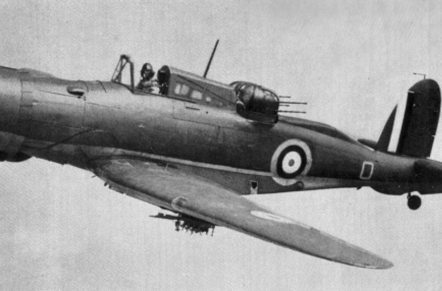 Plovákový Blackburn Roc: Vskutku nepovedený britský stroj | 100+1 ...