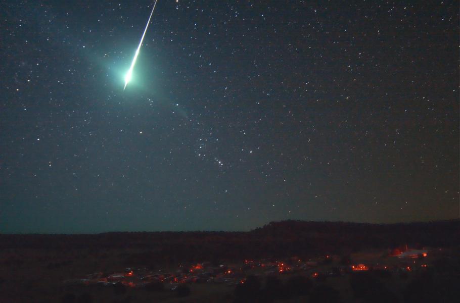 Odkud vlastně pocházejí meteoroidy, které dopadají na Zemi? | 100+1 ...