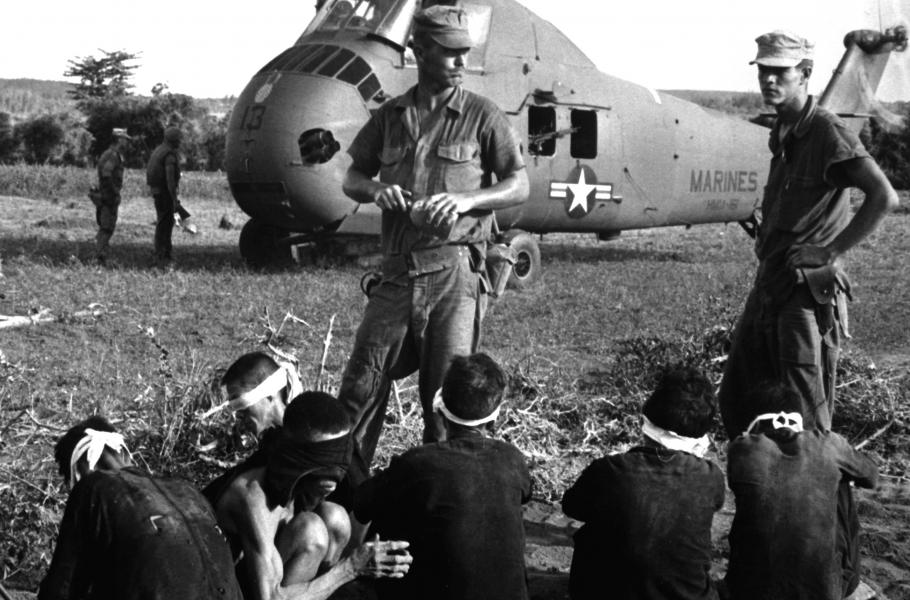 Hvězdný svit nad Vietnamem: Americká operace Starlite 1965 (3) | 100+1 ...